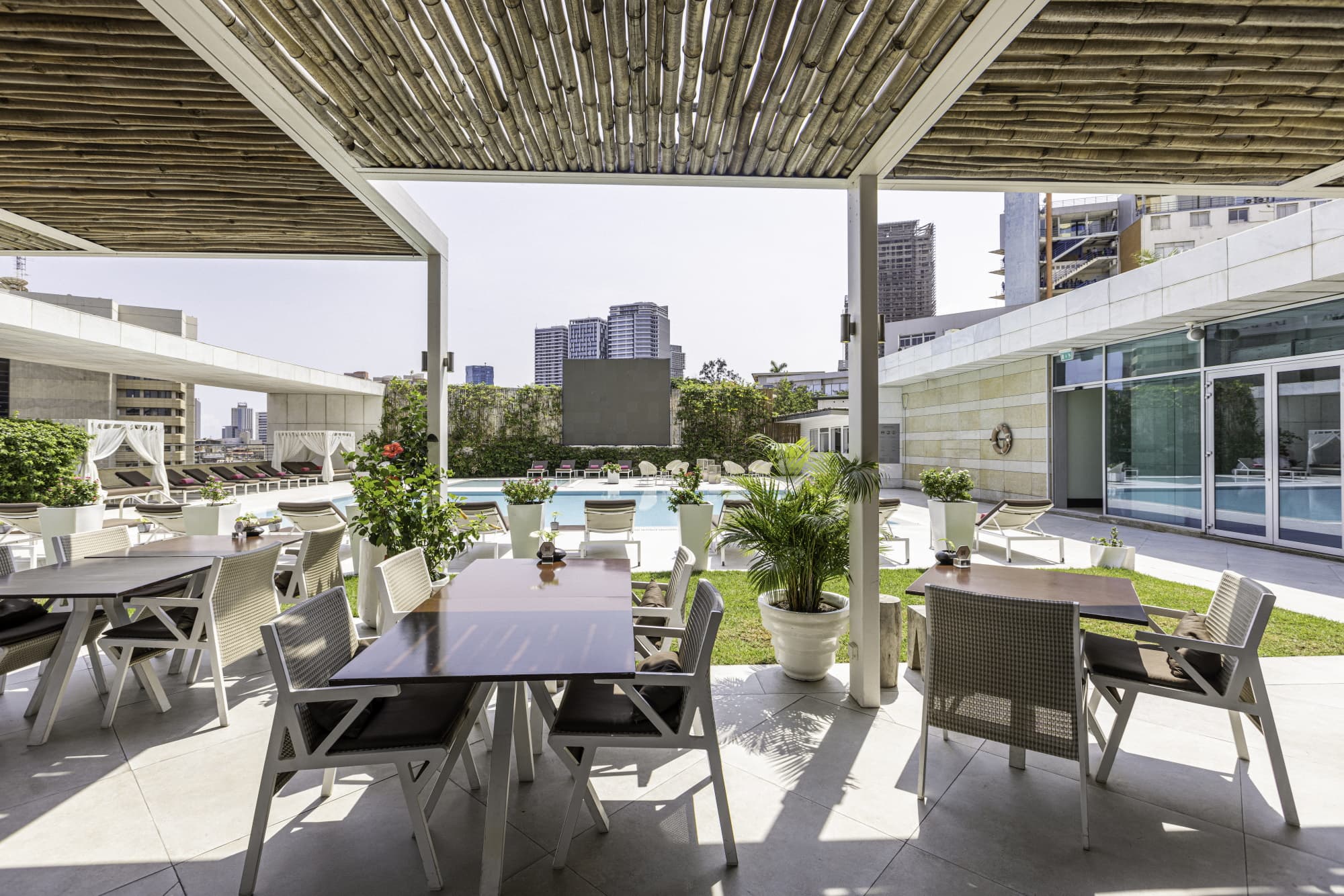 Restaurants & Bars | SANA Hotels