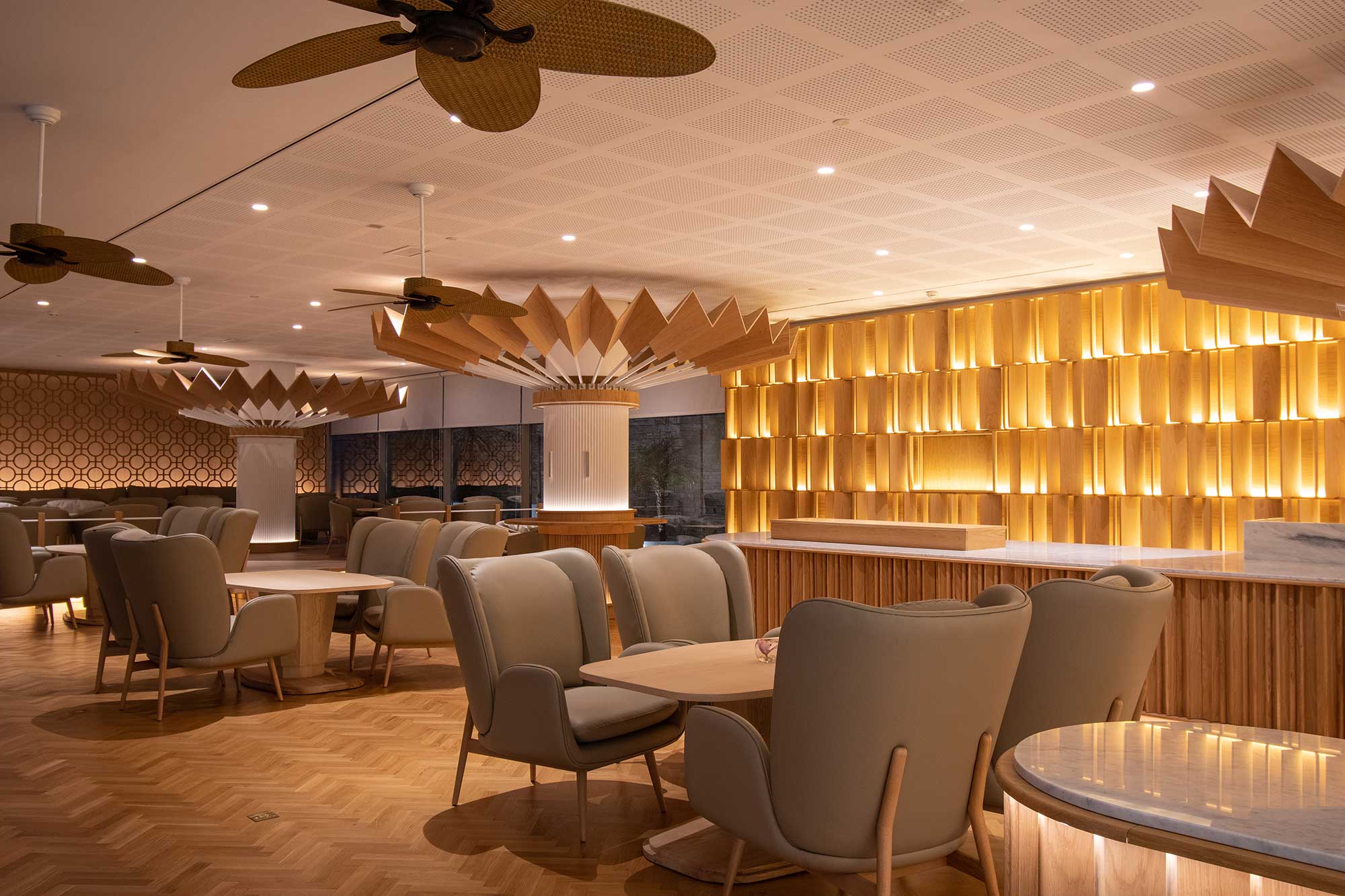 Restaurants & Bars | SANA Hotels