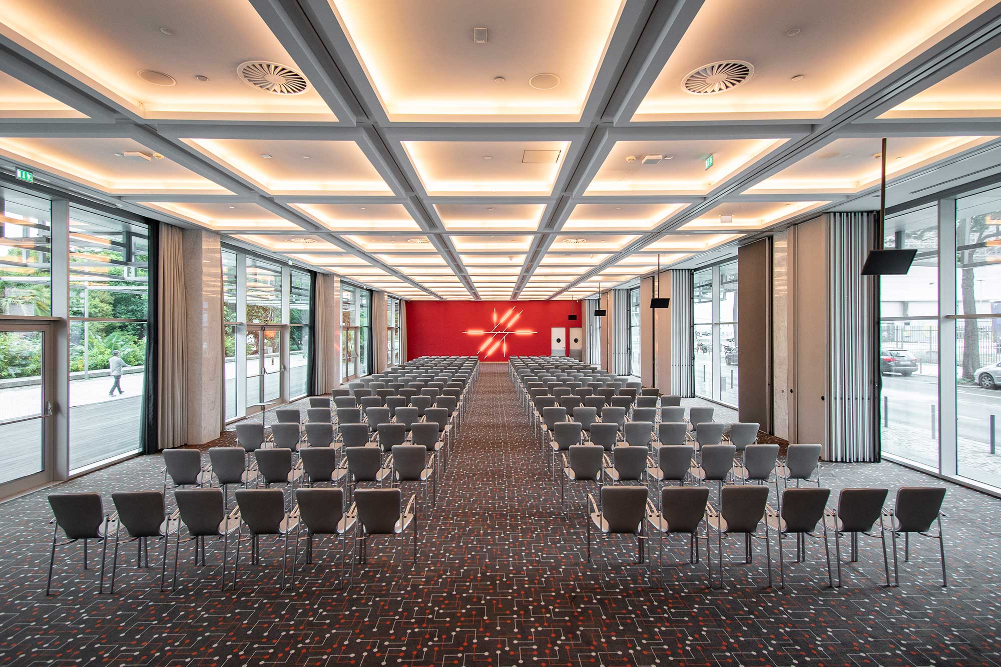 Photo Gallery | MYRIAD by SANA Hotel