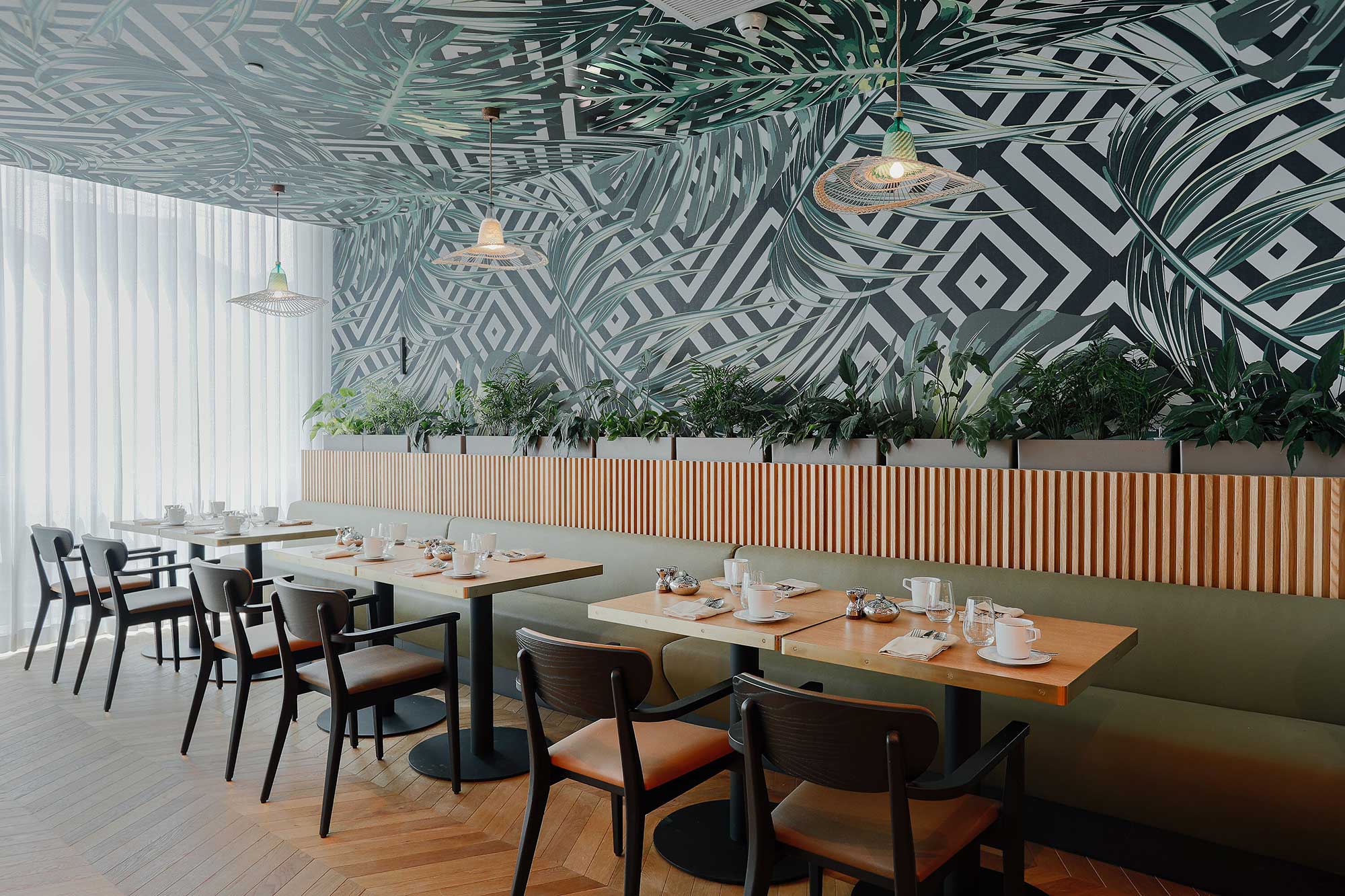 Restaurants & Bars | SANA Hotels